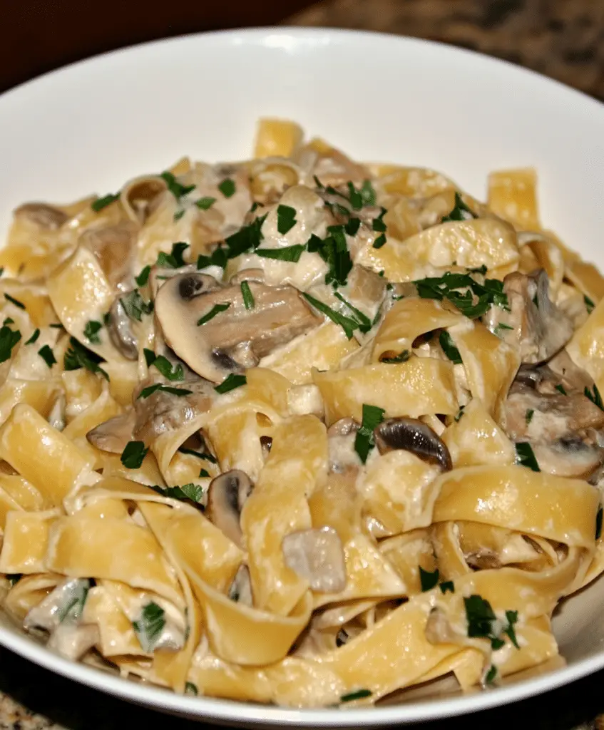 Garlic Mushroom Pasta Recipe - novayum.com